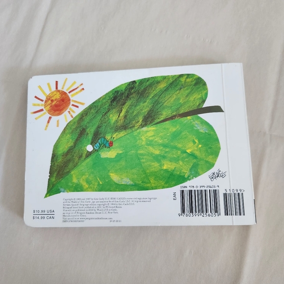 Eric Carle | Other | The Very Hungry Caterpillar La Oruga Muy ...